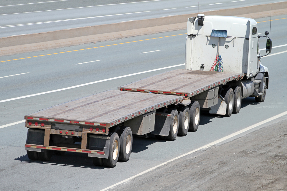 Modifications for Your Steel Flatbed Truck | Beamer's Piggyback